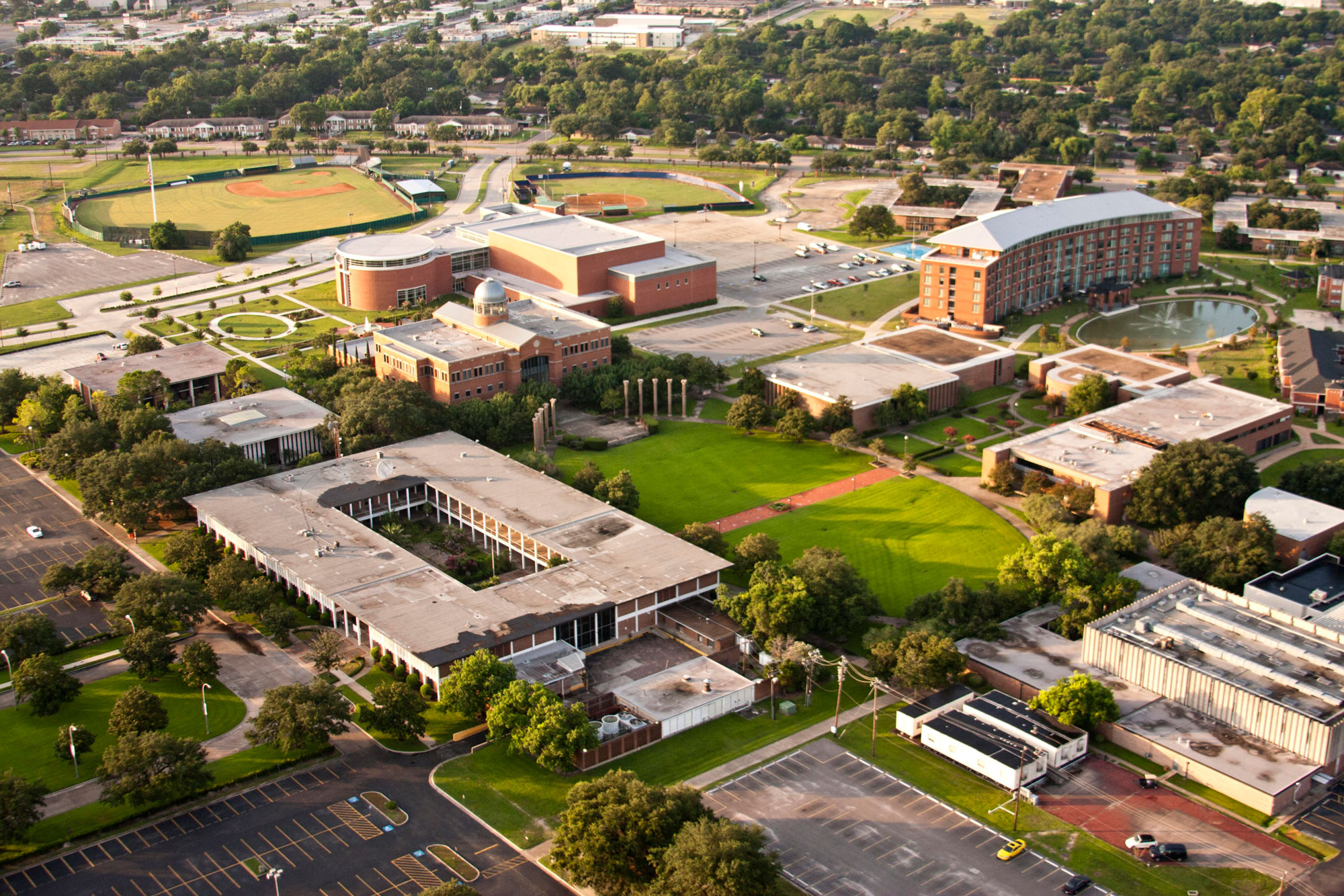 HCU At a Glance | Houston Christian University